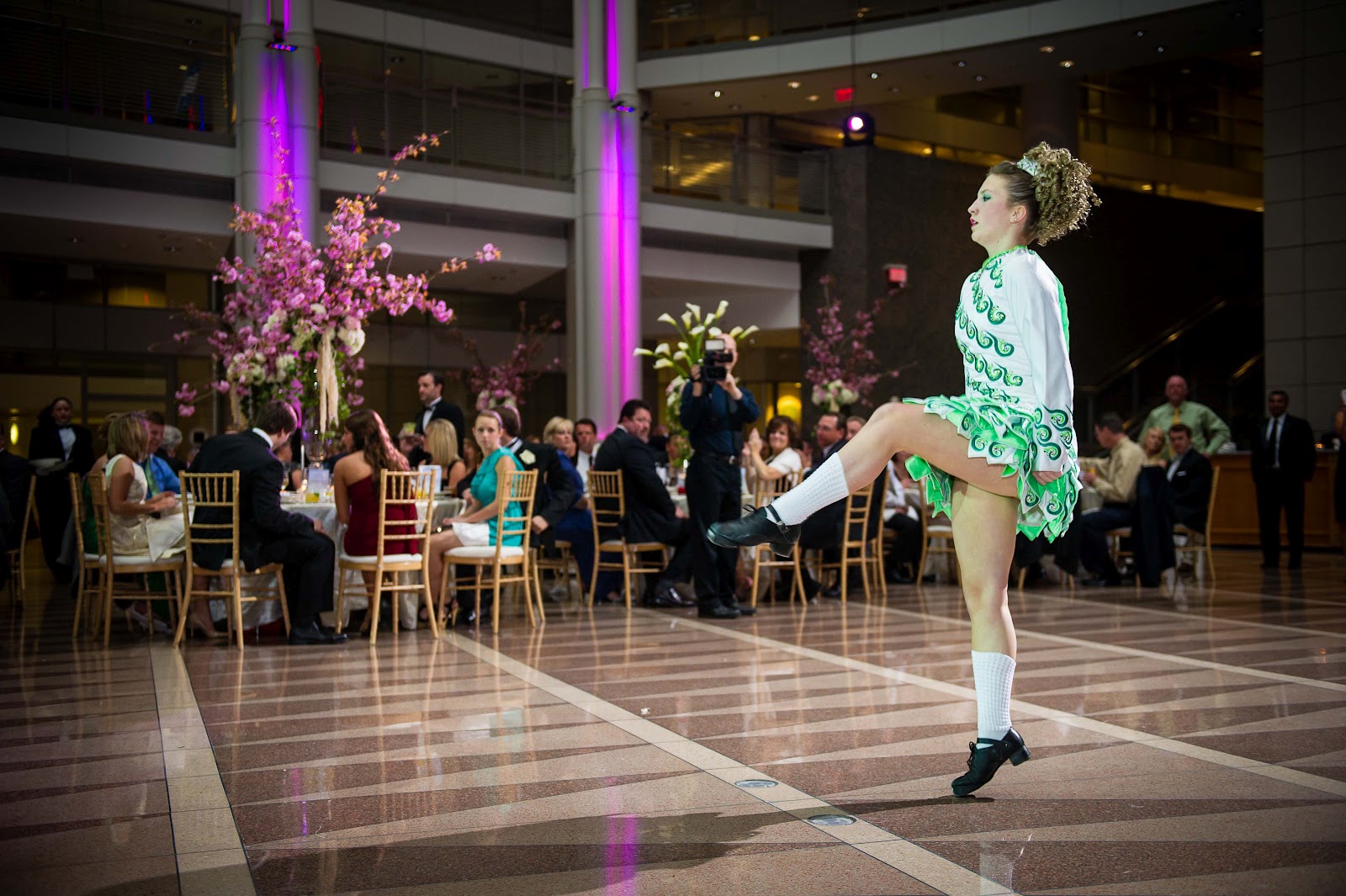 Bridal Bubbly: Irish Eyes Were Smiling {Erin + Mike}