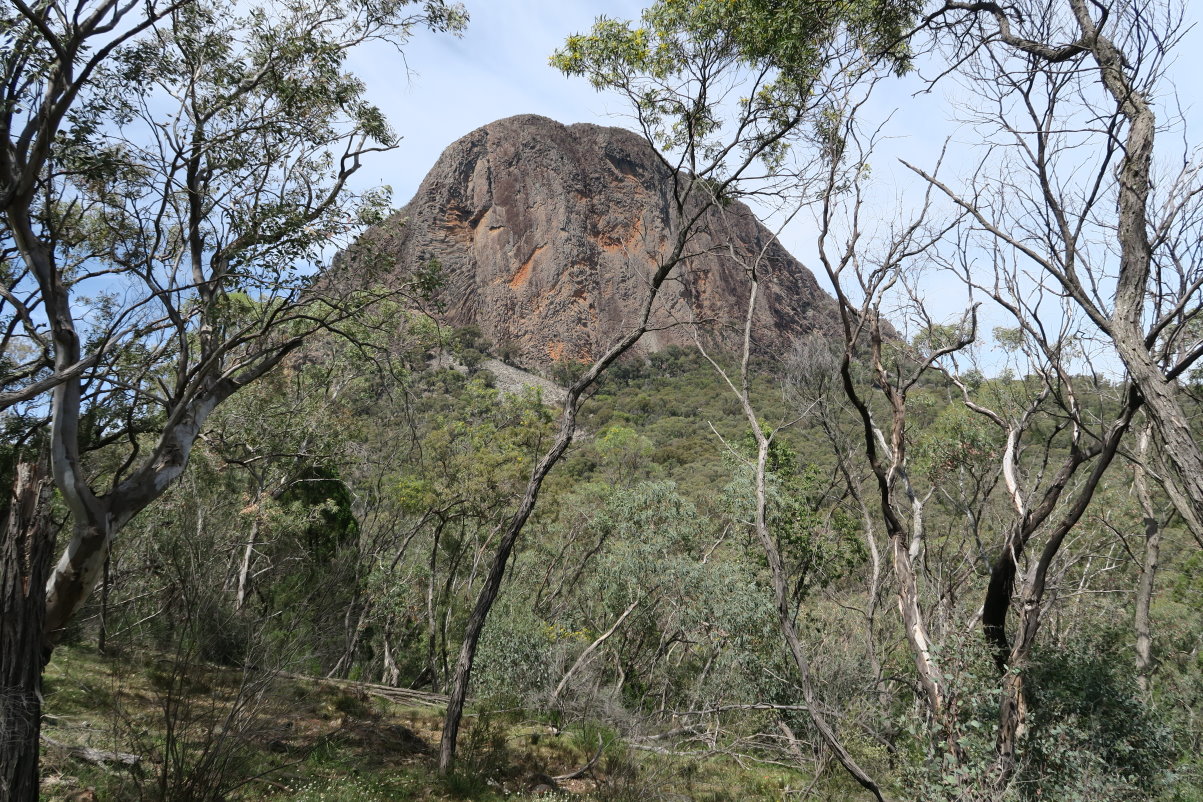 Mountains: Mt Exmouth & Bluff Mtn, Warrumbungle NP, NSW, Australia