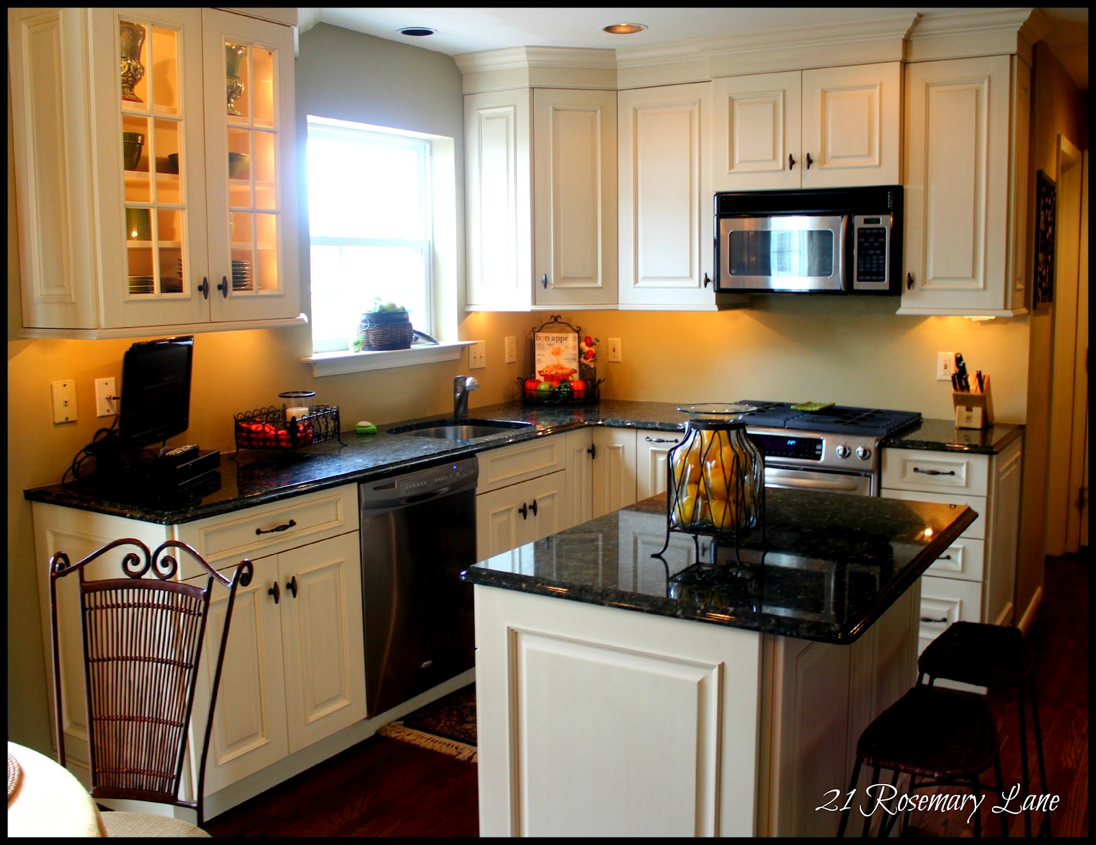 21 Rosemary Lane: My Sister's Kitchen ~ Kitchen Remodel