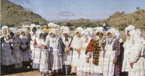 La Escalera de Iakob: Los basters