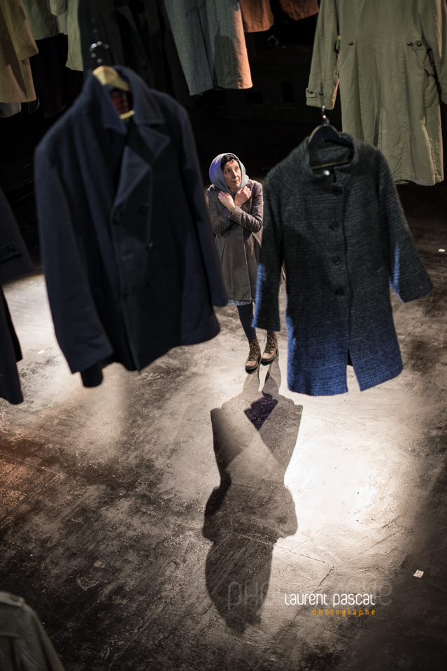 08 • Scène: Théâtre Chatbus - Filage de la pièce "La Pluie" de Daniel ...