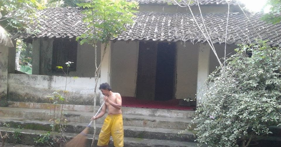 PUSTAKA AGUNG SUNAN TEMBAYAT: LANGGAR KUNO MBAH KYAI ABU BAKAR ...