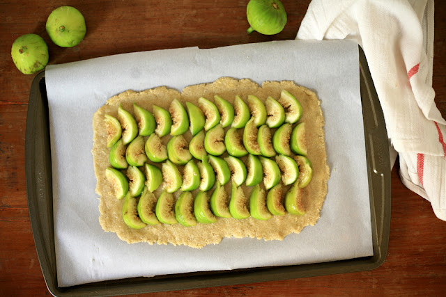 (Grain-free, Paleo-friendly) rustic fig tart / Create / Enjoy