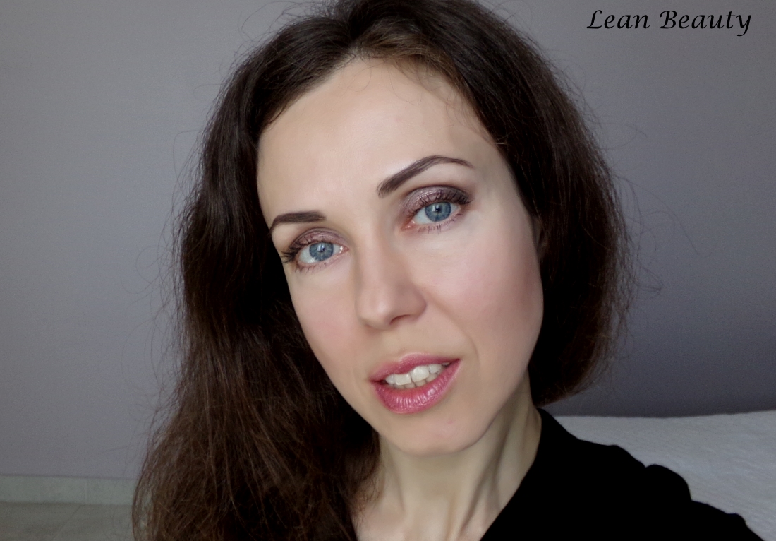 Lean Beauty: Makeup with MAC Satin Taupe & Smut Eyeshadows