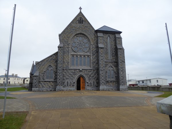Listowel Connection: St. John's Ballybunion, beggars and daffodils in bud