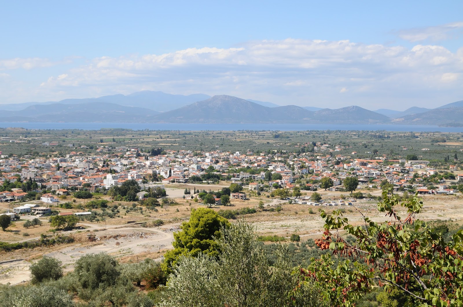 Ο ΚΟΣΜΟΣ ΚΑΙ Η ΕΥΒΟΙΑ: 25. Ο ΣΚΥΛΛΙΑΣ, Η ΤΡΙΚΥΜΙΑ ΚΑΙ Η ΔΩΡΟΔΟΚΙΑ ΤΟΥ ...