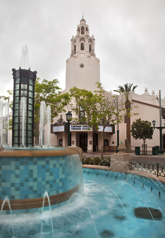 Filmic Light - Snow White Archive: The Carthay Circle "Theatre" opens ...