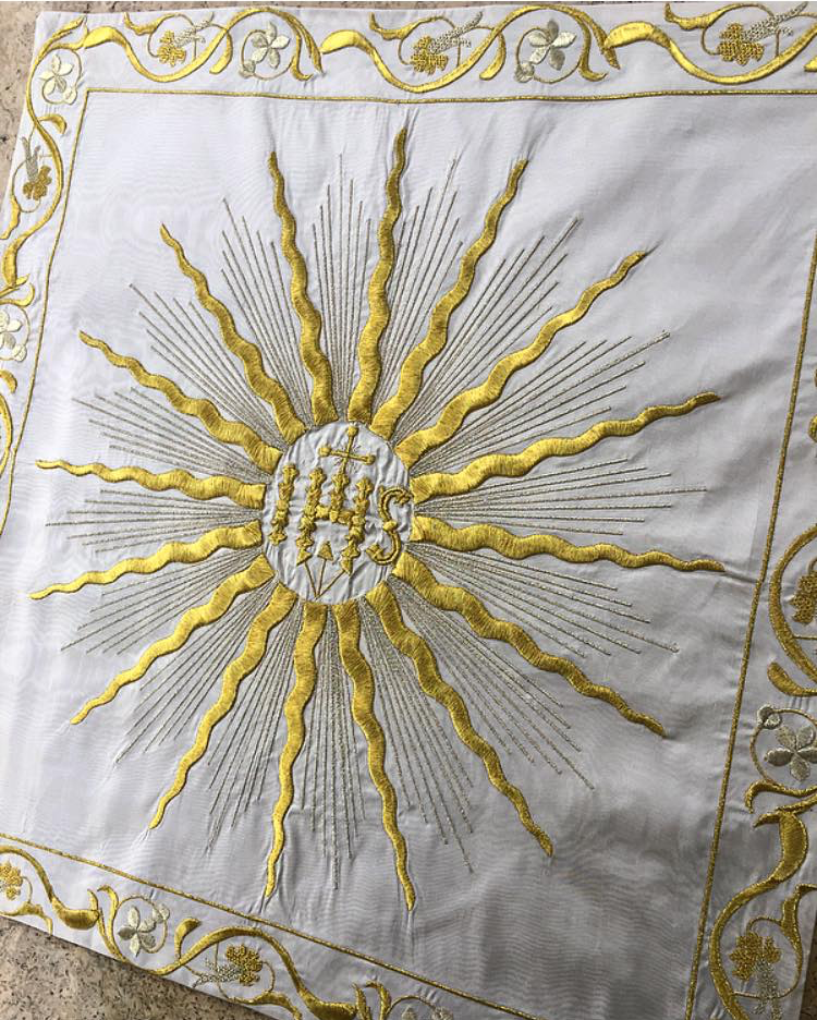 A New Renaissance in Vestment Embroidery Has Commenced ~ Liturgical ...