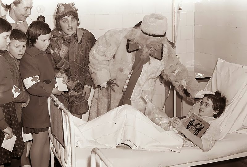 Los lunes a la lluvia: Del Dios pagano a Papá Noël (parte II): los ...