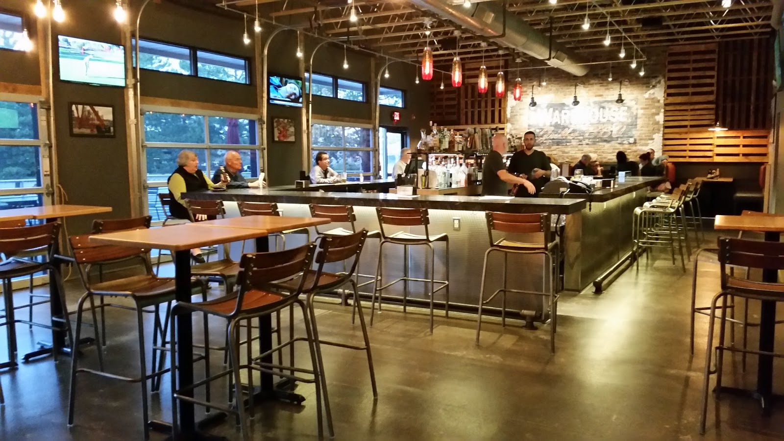 Albany Dish: Zena is Smokin' at the Warehouse Grill and BBQ