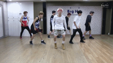 BTS' awesome group dance (gif)