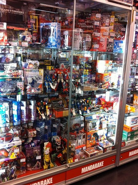 Heroic Decepticon: Heroic's Osaka Transformers toy shopping guide