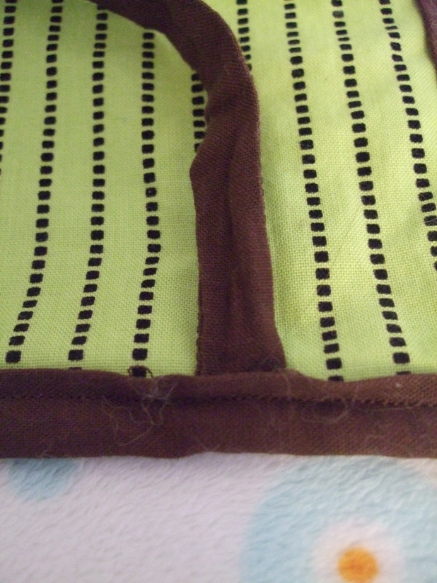 Naptime Frill Seeker: Tutorial: Crib Rail Guards