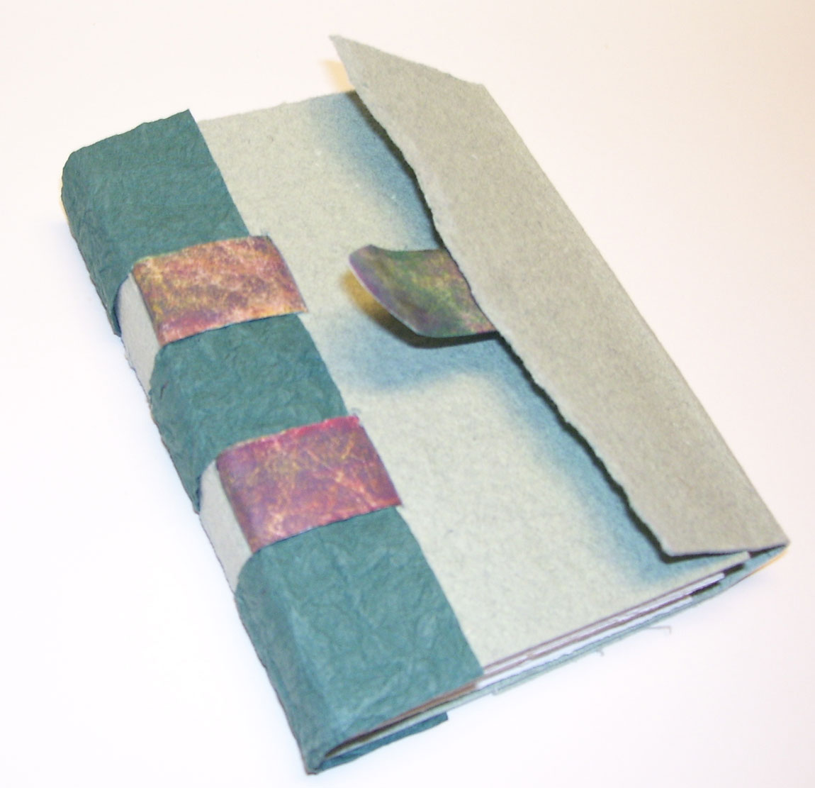 In My Workroom: Non-Adhesive Interwoven/Interlocking Structures