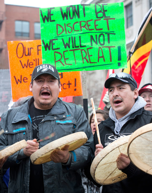 White Wolf : Stephen Harper meets with First Nations leaders as ...