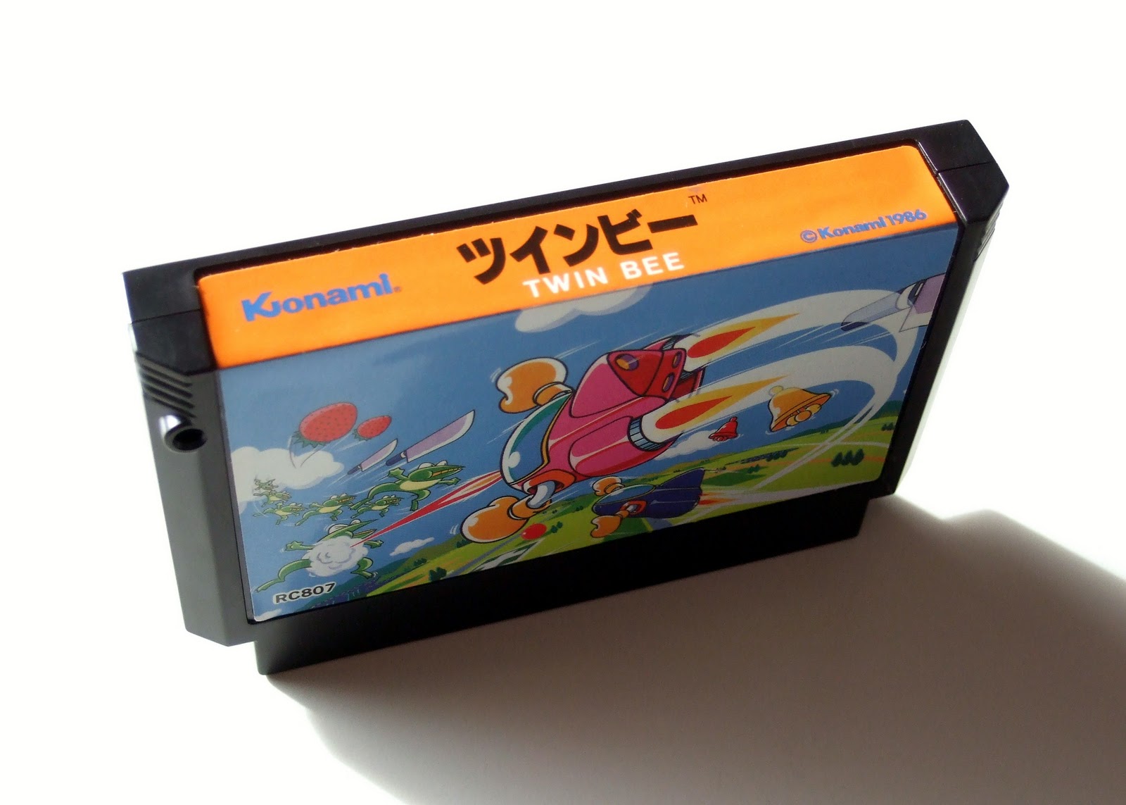 The Gay Gamer: Acquisition #131: TwinBee (Famicom)