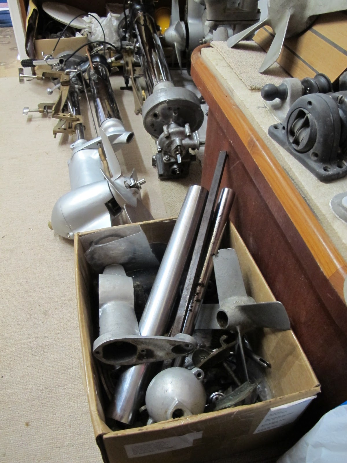 CKD Boats - Roy Mc Bride: British Seagull engines, assembled and in parts