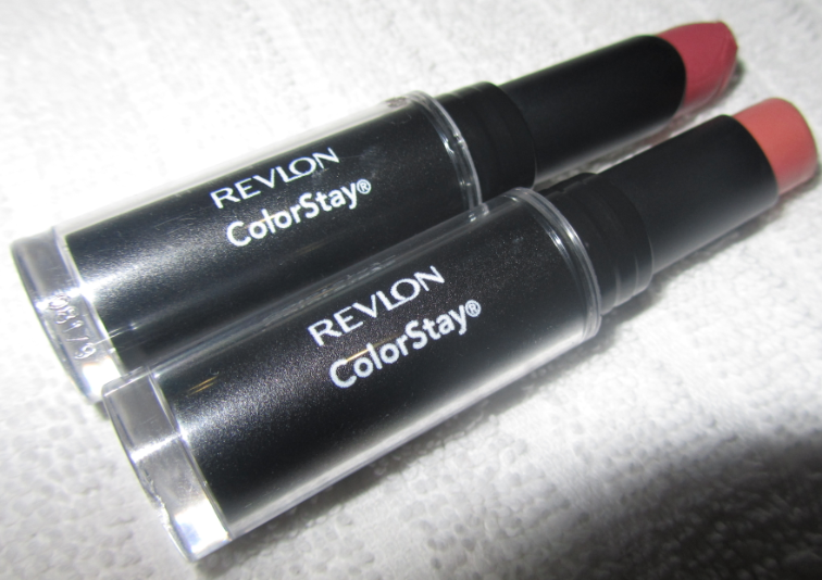 Time Bomb Beauty: Revlon Colorstay Soft & Smooth Lipcolor (Review)
