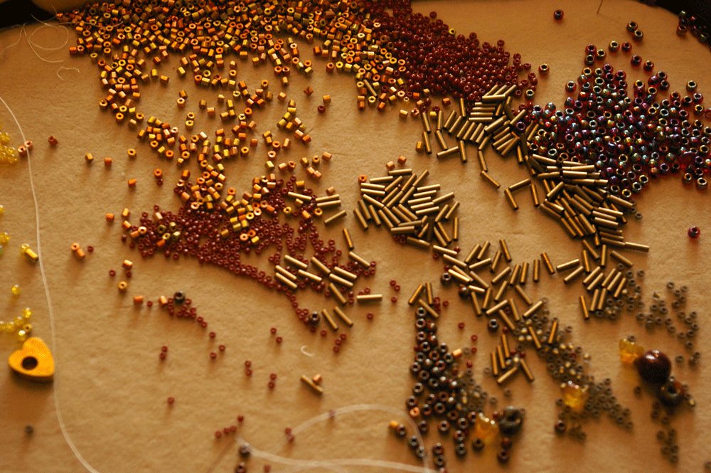 The Messy Beaders' Club: The Messy Beading Tray