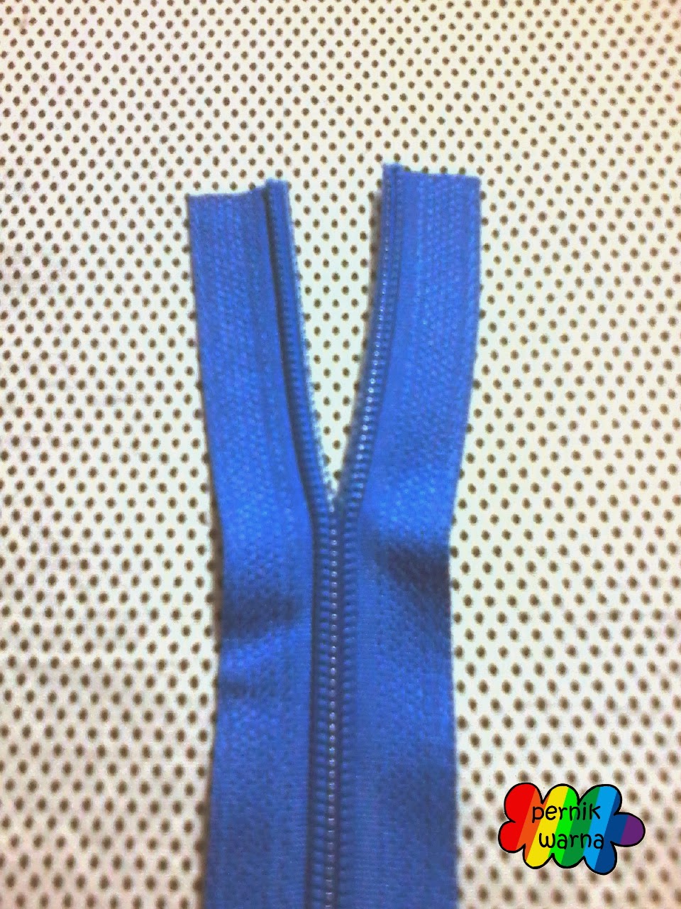 Pernik Warna: Cara Memasang Kepala Resleting