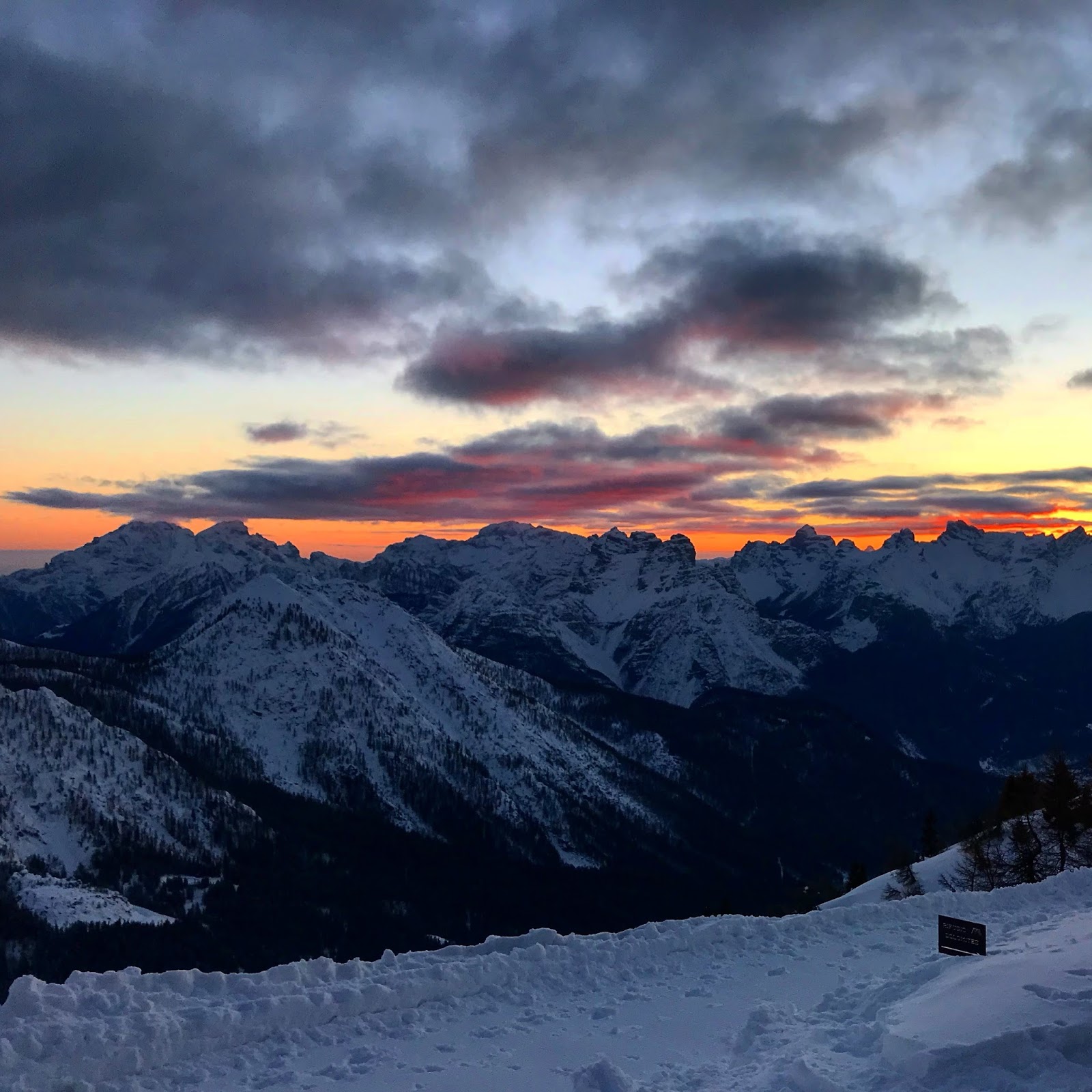 Ciaspolata con discesa in notturna - Rifugio Dolomites, Monte Rite