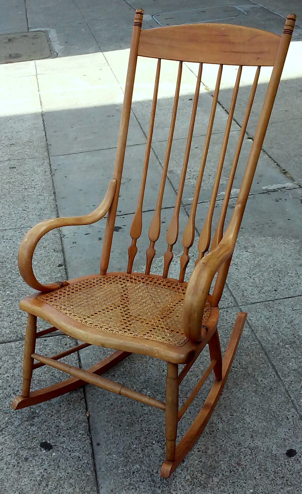 UHURU FURNITURE & COLLECTIBLES: SOLD **BARGAIN BUY** #19048 Colonial ...