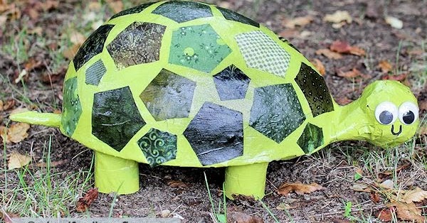 totally-tutorials-tutorial-how-to-make-a-paper-mache-turtle