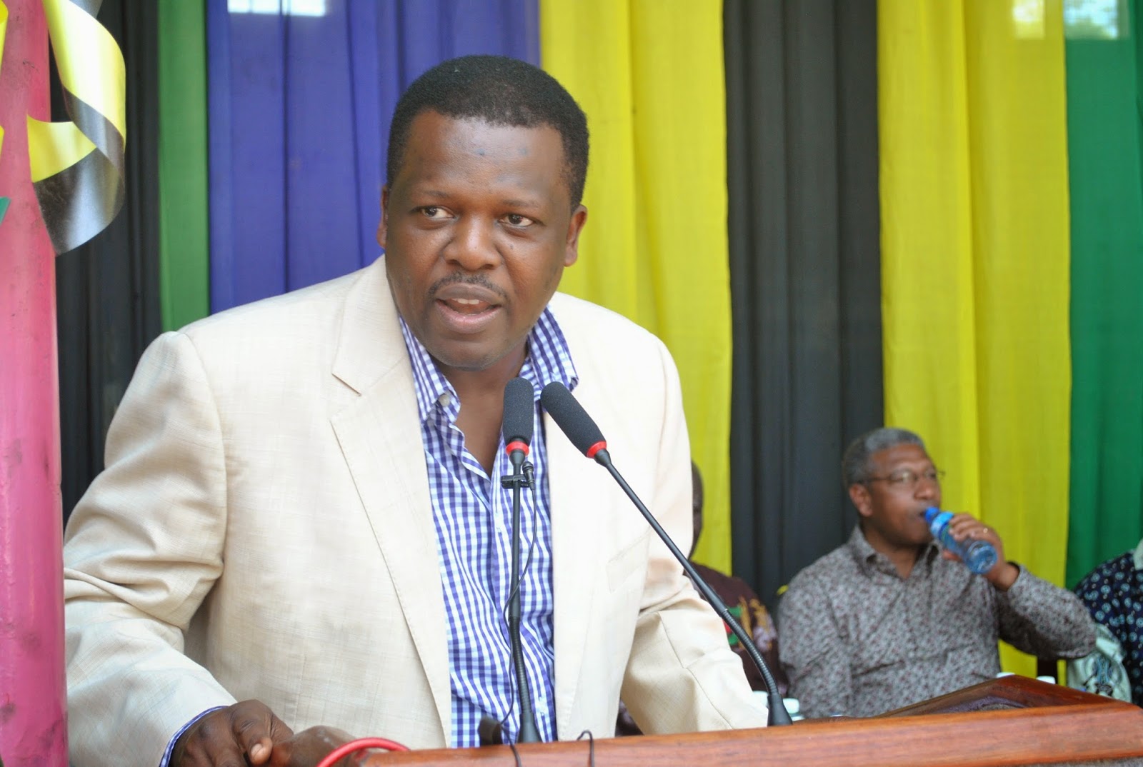 Habari na Matukio Mbeya: Mabasi mapya ya Ndenjela Jet yazinduliwa leo ...