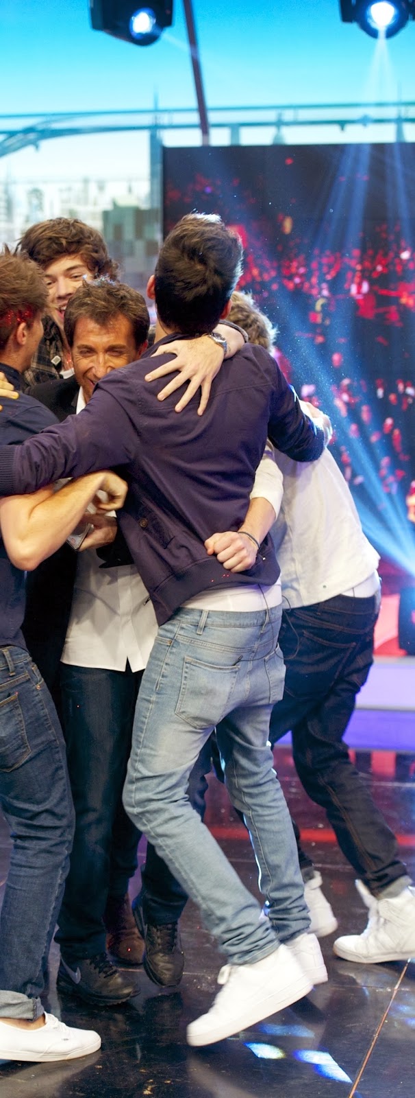 Celeb Saggers: Liam Payne, Zayn Malik & Louis Tomlinson Sagging on 'El ...