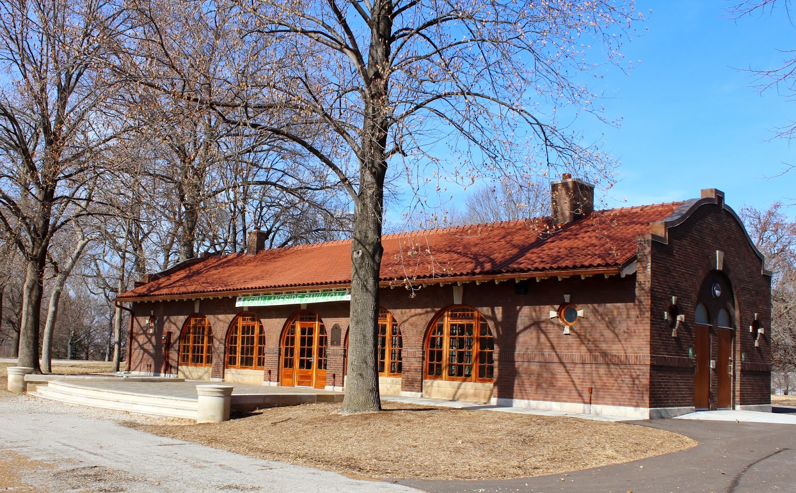 Out and About the Midwest: Lafayette Square Park in St. Louis