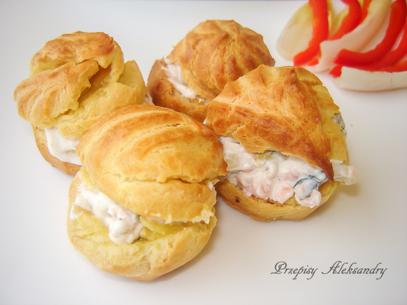 Przepisy Aleksandry: WYTRAWNE PTYSIE Z ŁOSOSIEM I RICOTTĄ