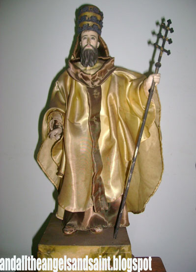 AND ALL THE ANGELS AND SAINTS: 72. Find of the Year: A SAN PIO QUINTO ...