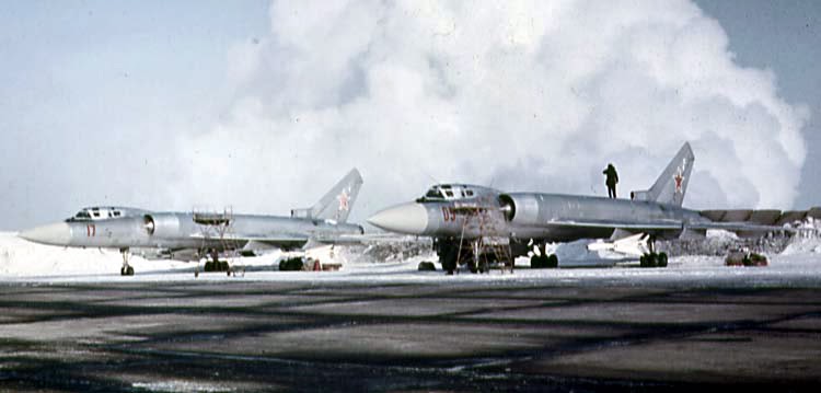 nhungdoicanh: Tupolev Tu-28 / 128 Fiddler