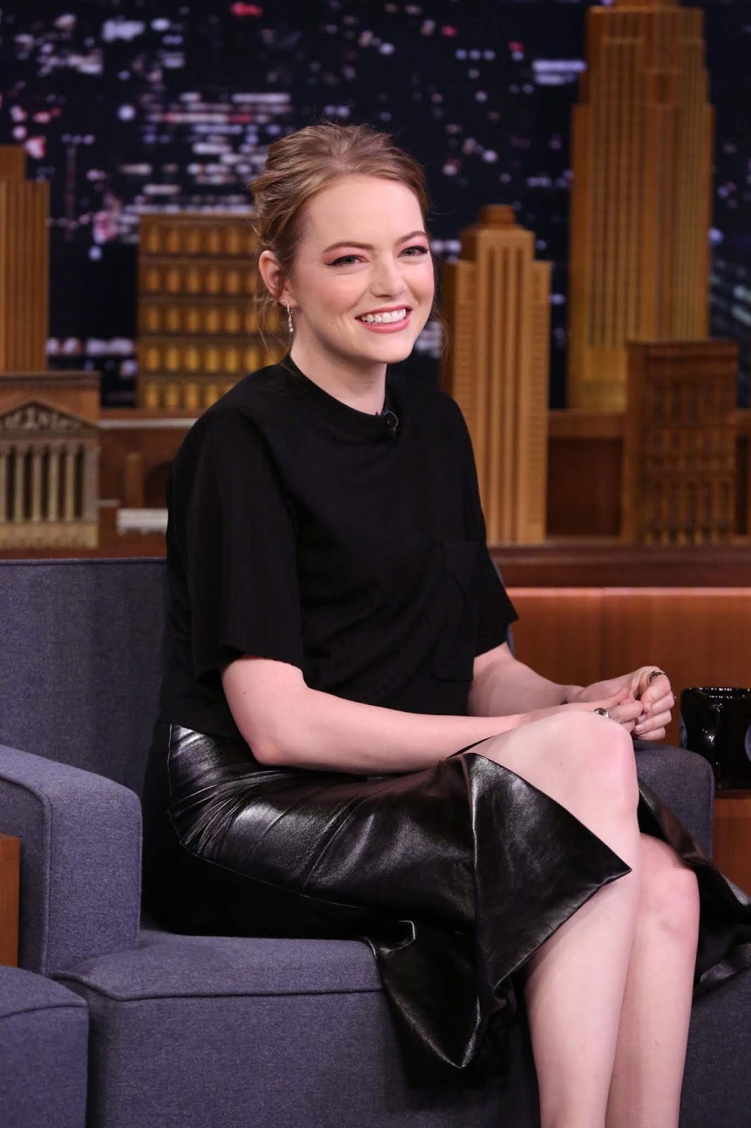 Lovely Ladies in Leather: Emma Stone in a leather skirt