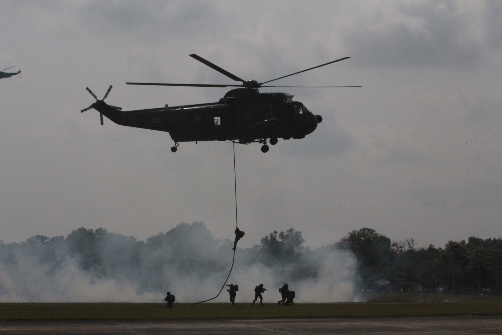 tun faisal dot com: [Gambar] Lawatan Menteri Pertahanan bersama ...