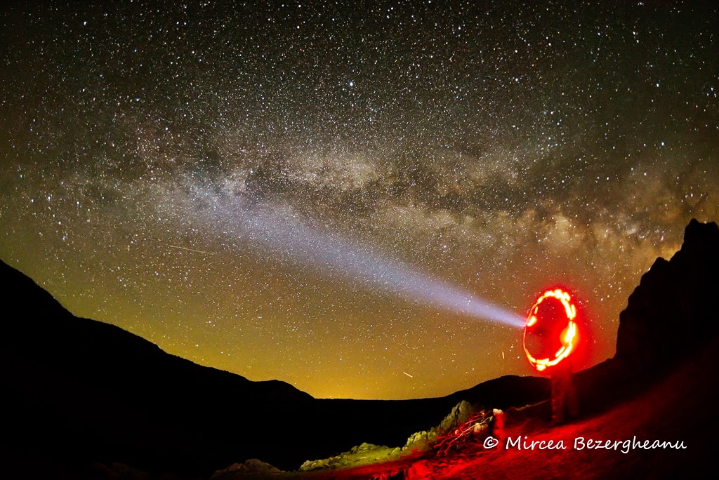 Noaptea, ultima frontieră. În Fotografie.