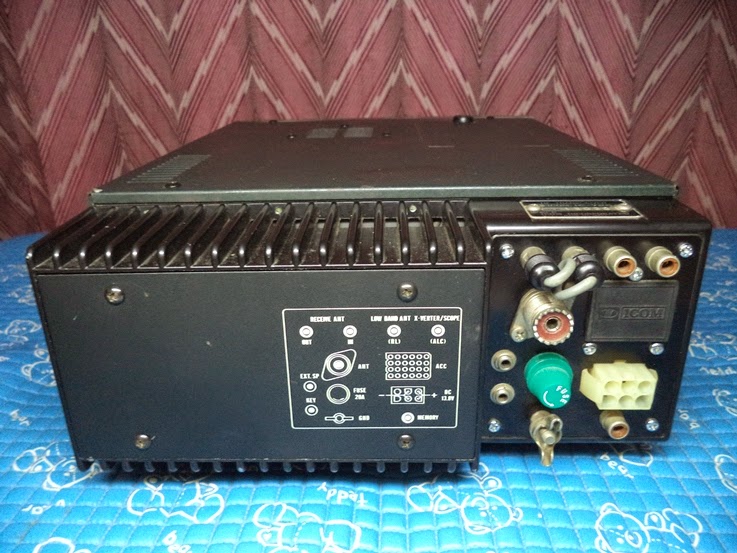 MEDAN RADIO: Icom IC-720A
