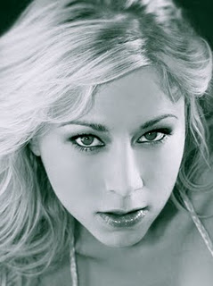 Entertainment Point: Katie Morgan,s Dress Choices & Hot Wallpapers