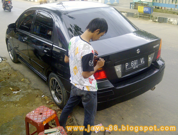 Java 88 Cutting Stiker: Suzuki Baleno