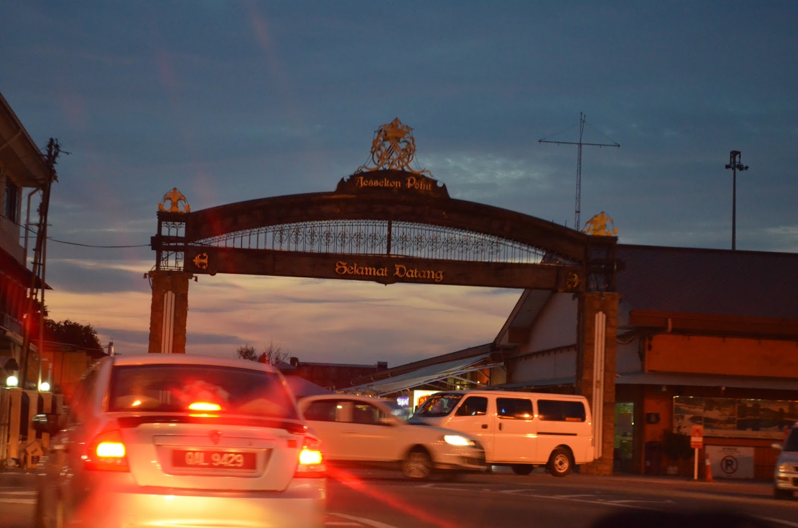 Our Journey : (Day 1) Sabah Kota Kinabalu - Jesselton Point Waterfront