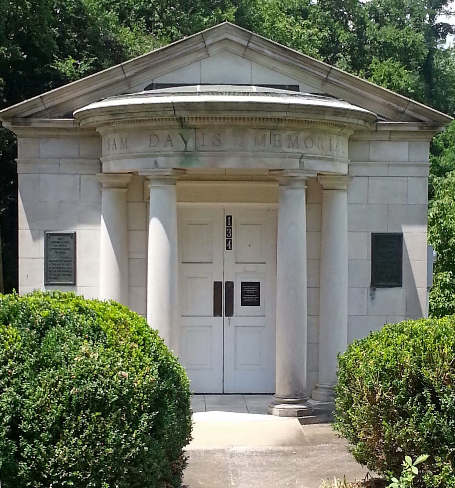 Irregular Ramblings of a Regular Guy