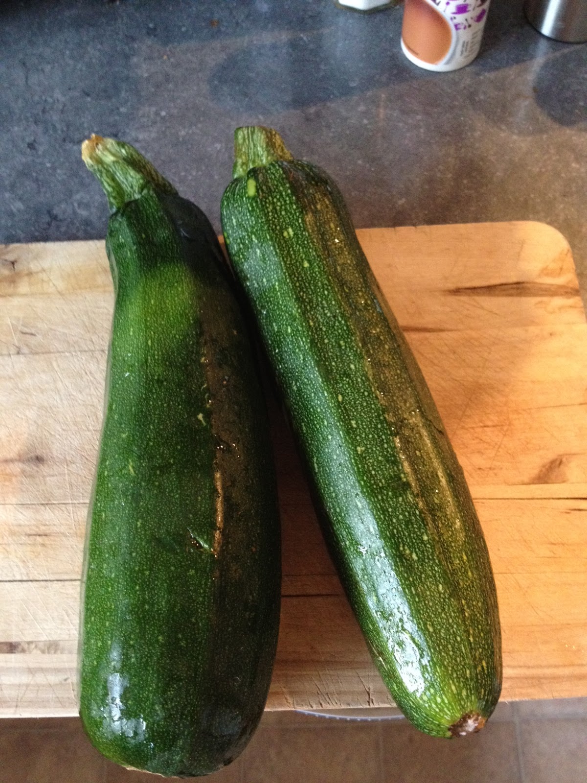 Antonella's World: Qarabali mimli - stuffed (marrows!)
