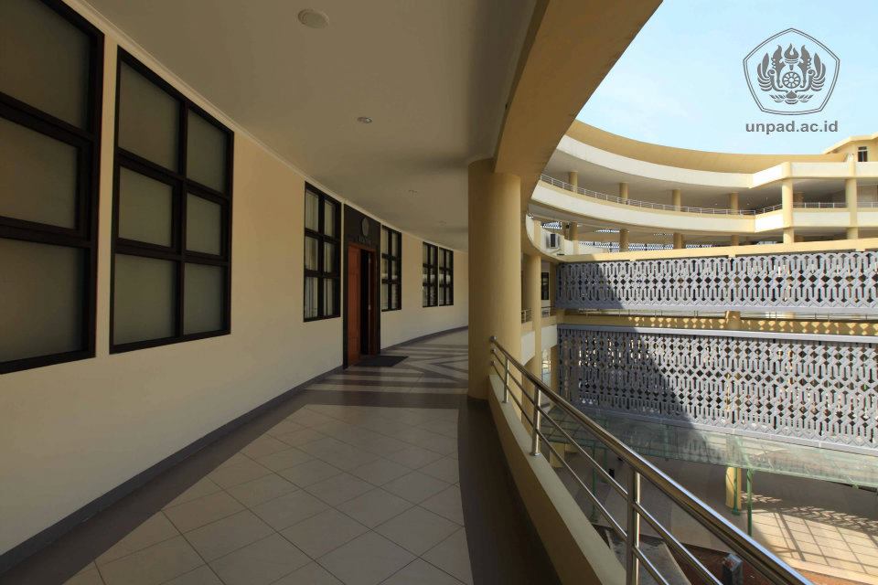 Rektorat Unpad Jatinangor | Cerita Hidup