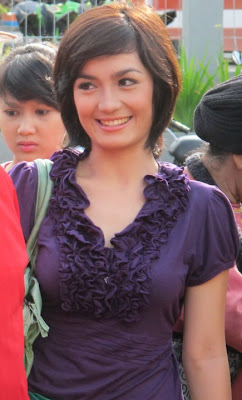 Profil dan Galeri Foto Imel Putri Cahyati