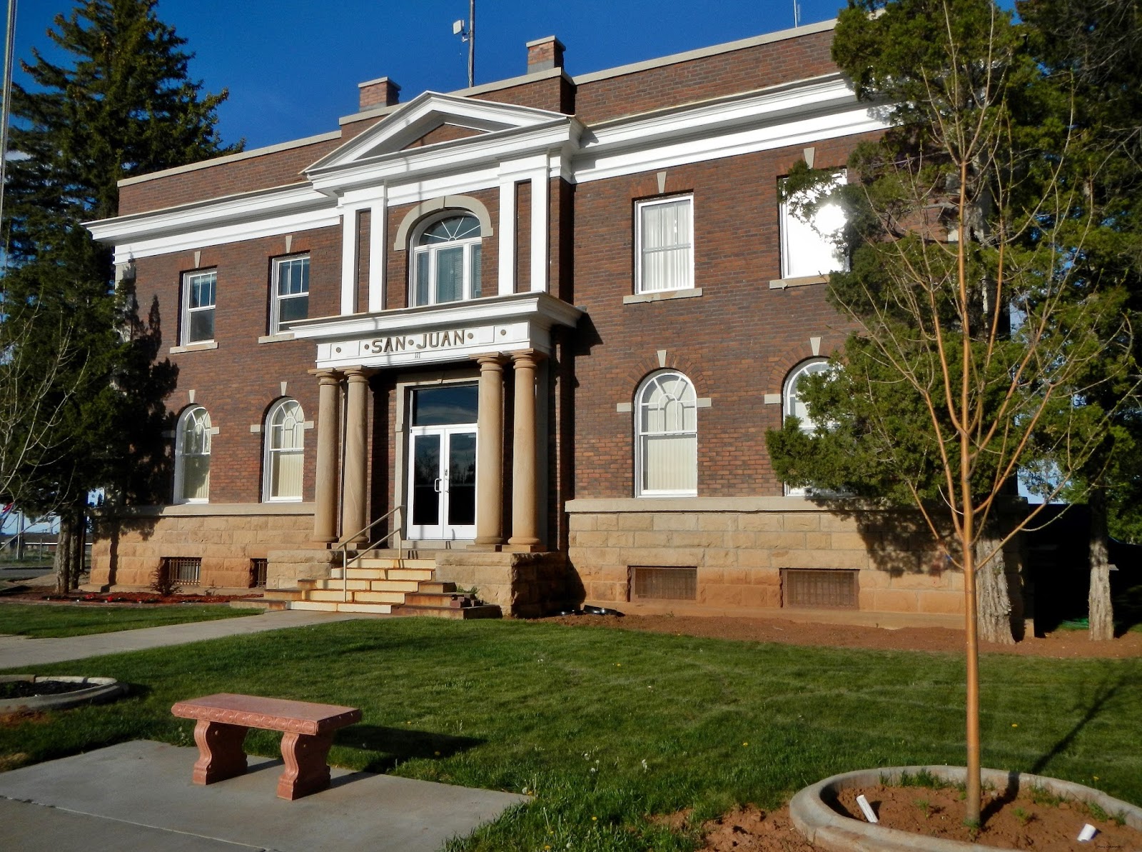 The Southwest Through Wide Brown Eyes: Happy and Challenging Seven ...