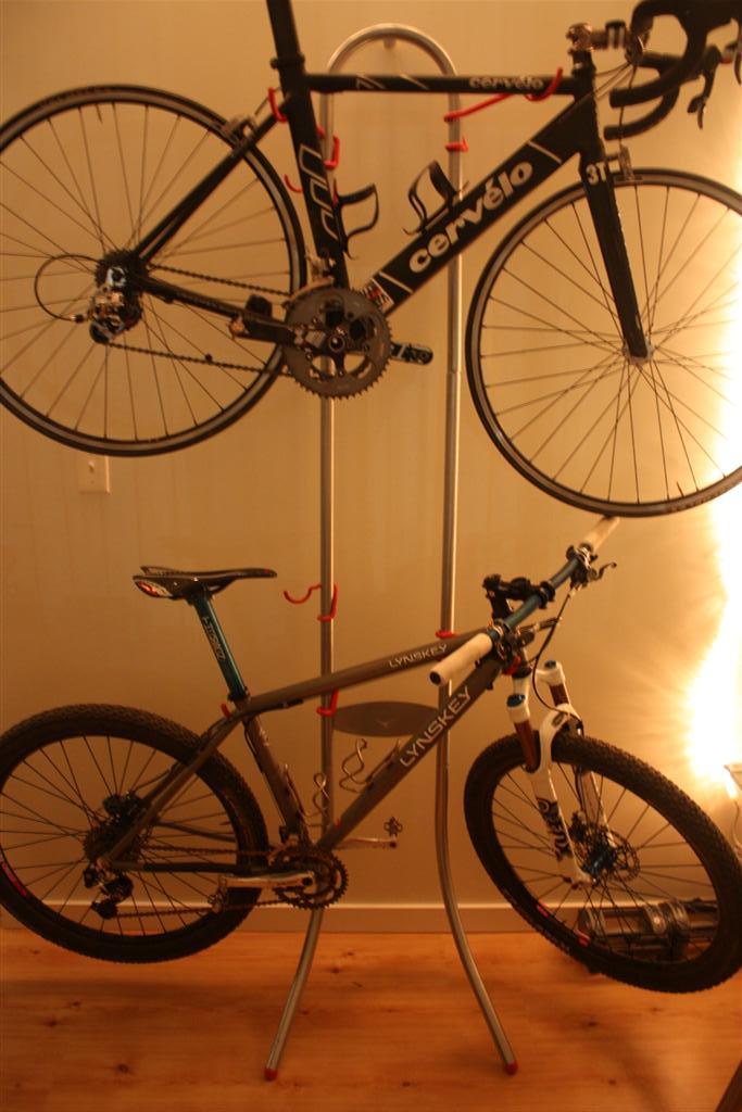 Hack Racer: indepth review: Delta Michelangelo Gravity Bike Storage Rack