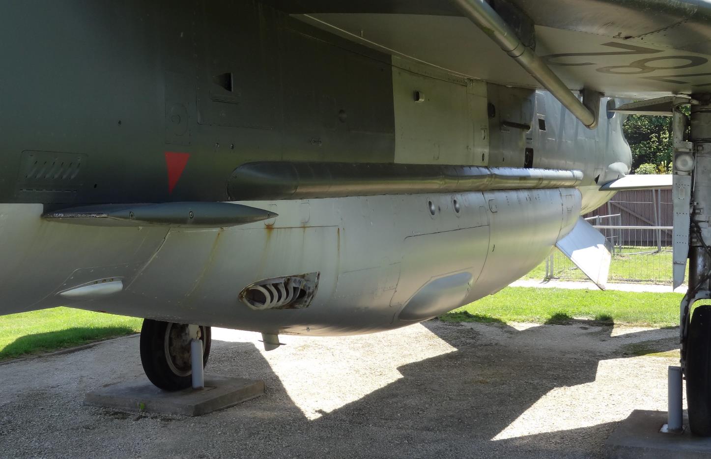 Plastic Models on the Internet: Aircraft walkaround vol.25 : English ...