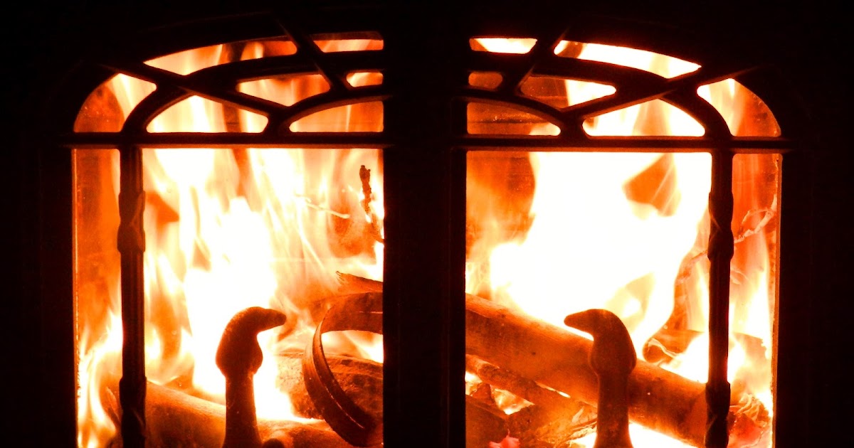 Lise's Log Cabin Life: Our First Fire of the Season & Busy Honey Bees