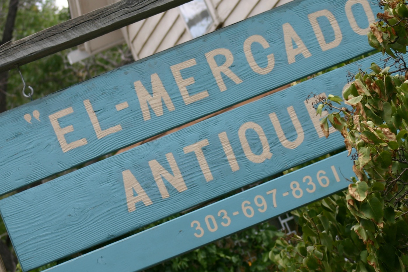 Moonbeams & Fireflies: Rusty, Crusty, Divine Treasures