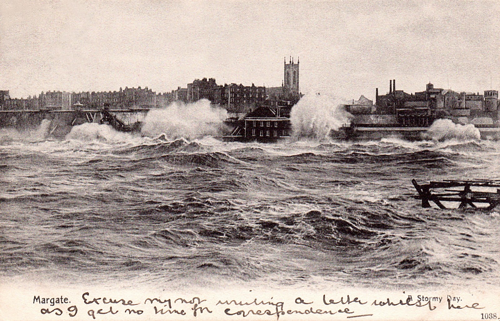thanetonline: Historic Margate storm pictures. Serious local storms ...